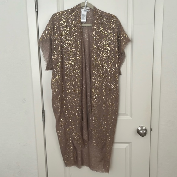 Subtle Luxury | Tops | Subtle Luxury Cover Upkimonoduster | Poshmark